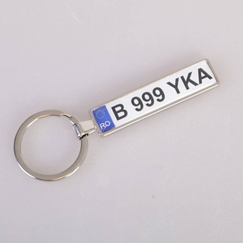 Breloc metal personalizat numere masina argintiu - Cadouri ...